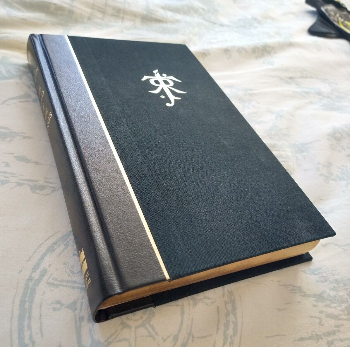TCG - Lord of The Rings Deluxe Edition, Harper Collins, J.R.R Tolkien ...