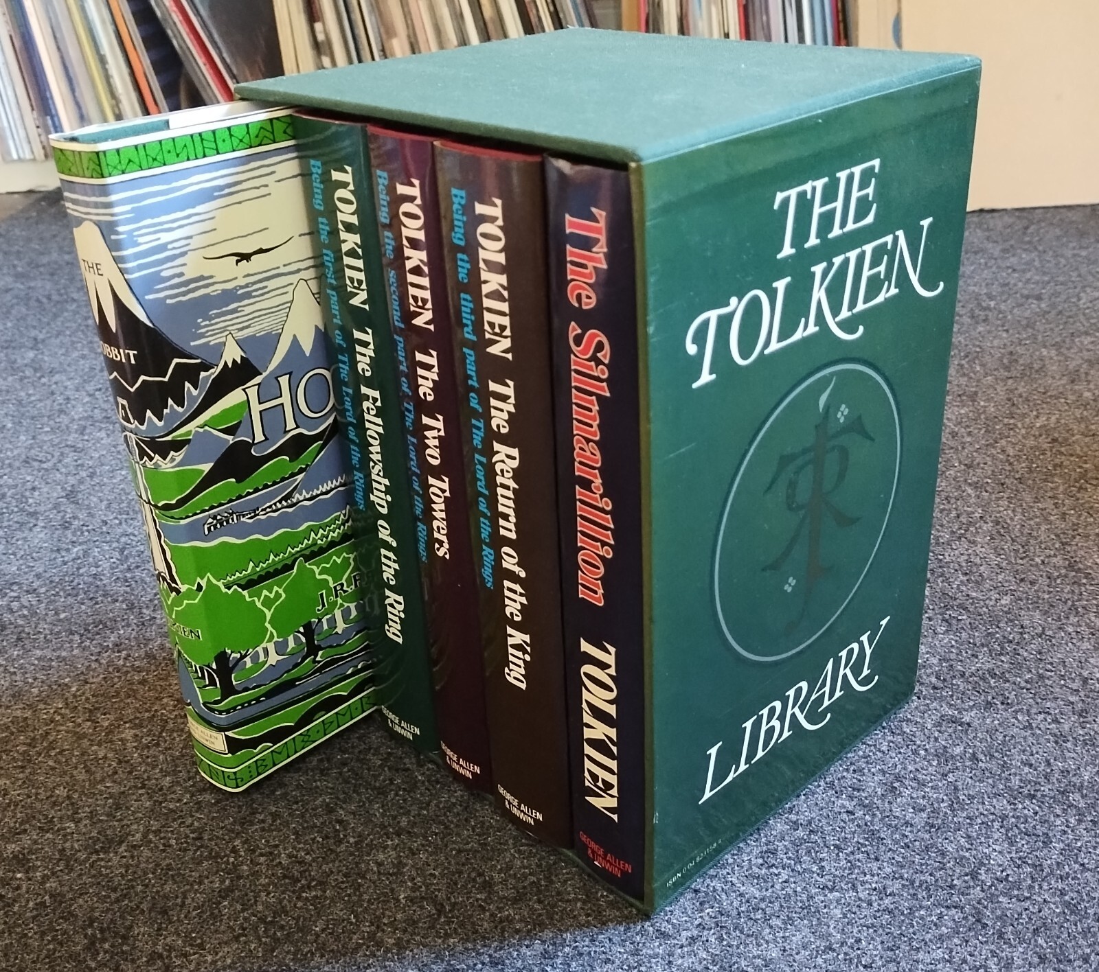 TolkienGuide - TOLKIEN Library 5 hardcover Boxset George Allen & Unwin ...