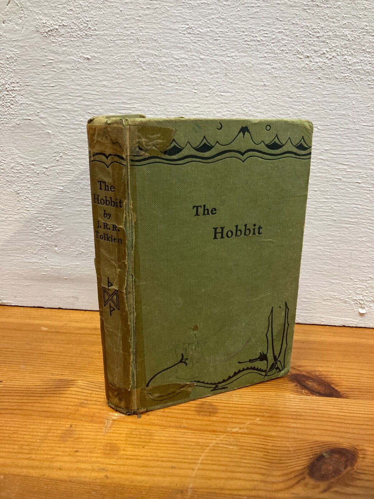 TolkienGuide - Vintage 1956 8th Edition The Hobbit by J R R Tolkien ...