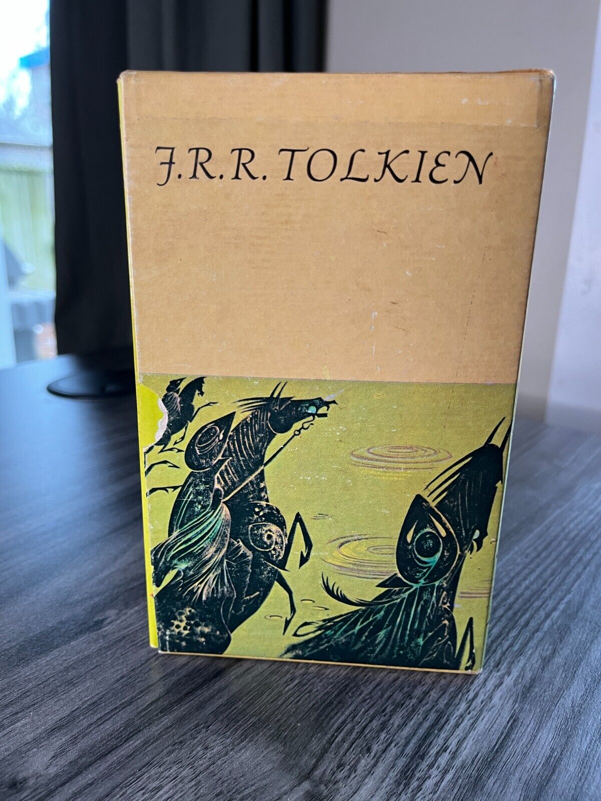 TCG - Lord of the Rings Book Set with Sleeve, RARE Methuen 1971 1st ...