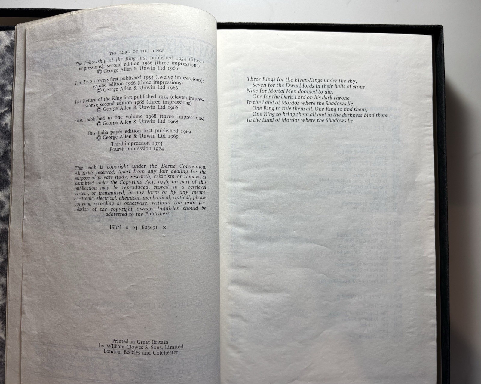 TolkienGuide - The Lord of the Rings , J.R.R Tolkien , Allen & Unwin ...