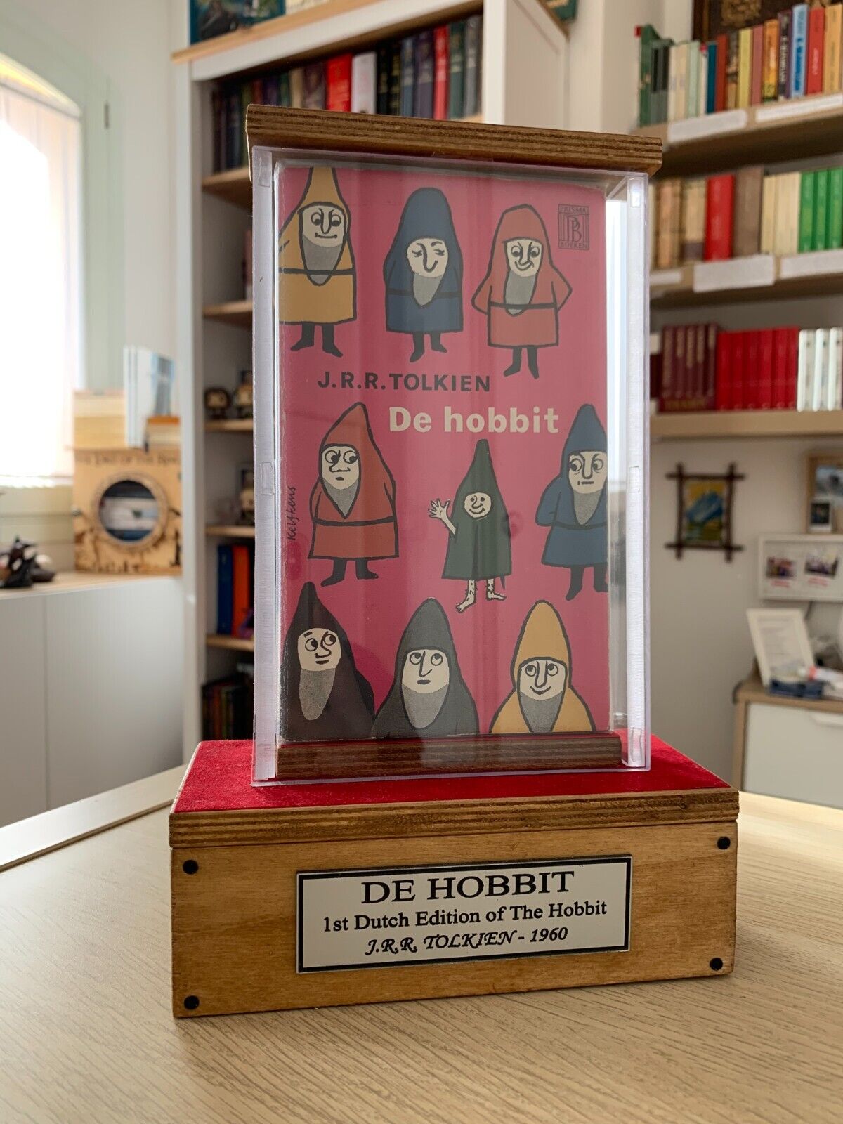 TolkienGuide - DE HOBBIT - THE HOBBIT Extremely Rare 1st Dutch Edition ...